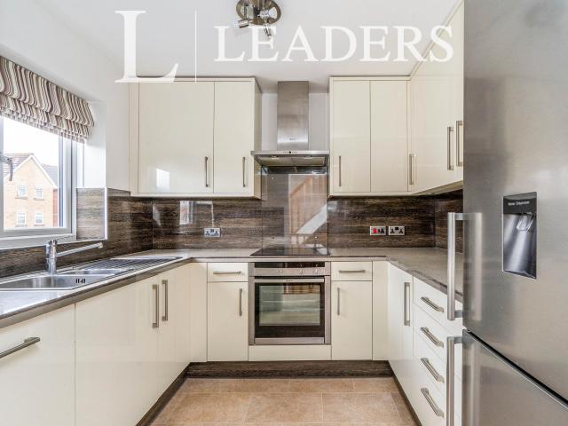 House to rent in Vanguard Road, Gosport, PO12 | Leaders