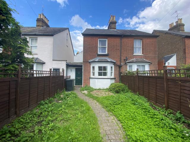 House to rent in Victoria Place, Epsom, KT17 | Leaders