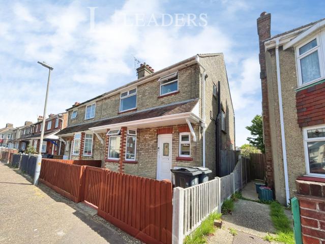 House to rent in Victory Road, Clacton On Sea, CO15 | Leaders