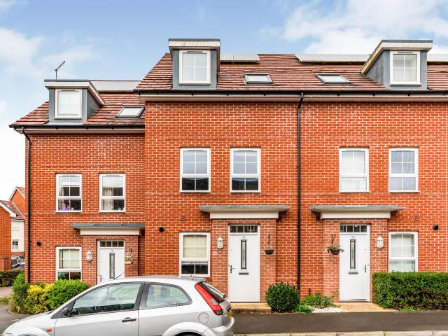House to rent in Wellstead Way, Hedge End, Southampton, SO30 | Leaders