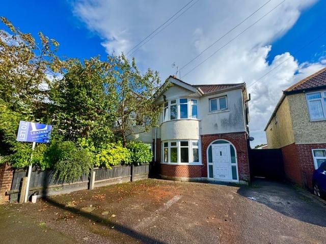 House to rent in Winchester Road, Southampton, SO16 | Leaders