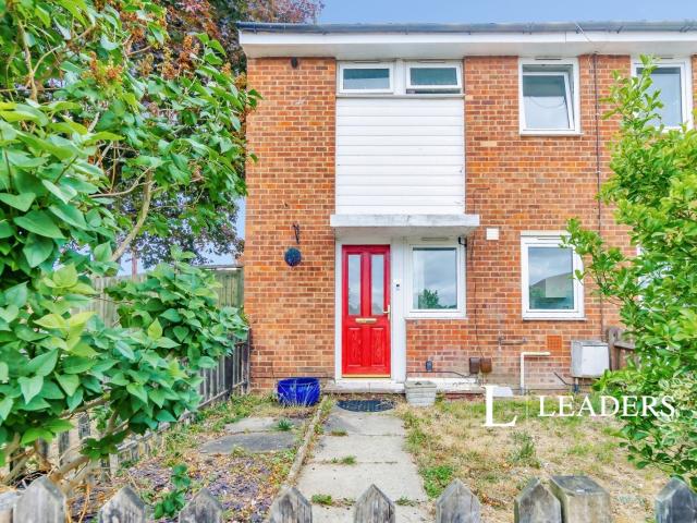 House to rent in Winchester Way, Rainham, Gillingham, Kent, ME8 | Leaders