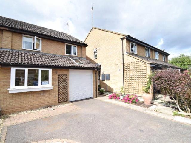 House to Rent in Wokingham Mercury Avenue WOL200048