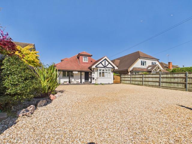 House to Rent in Wokingham Reading Road WOL260058