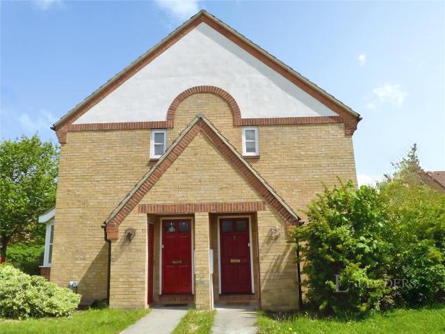 House to rent in Woodhead Drive, Cambridge, CB4 | Leaders