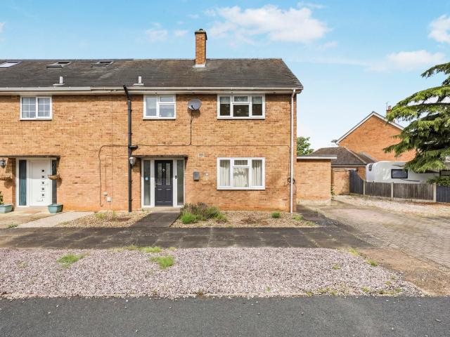 House to rent in Wootton Hall Park, Wootton, Northampton, Northamptonshire, NN4 | Leaders