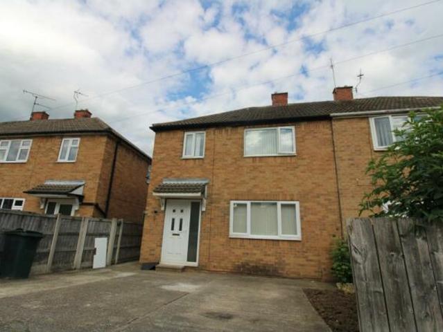 House to rent in Wordsworth Avenue, Campsall, Doncaster, DN6 | Leaders