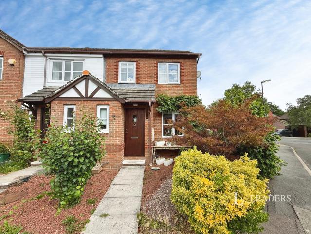 House to rent in Wren Close, Burgess Hill, RH15 | Leaders