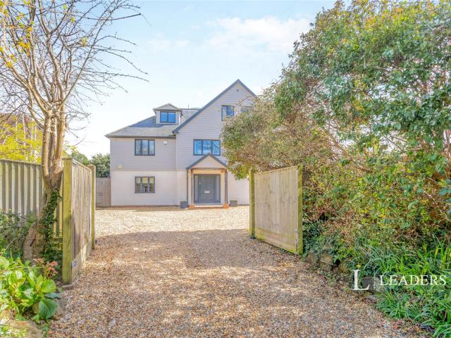 House to rent in Yapton Road, Middleton on Sea, Bognor Regis, West Sussex, PO22 | Leaders