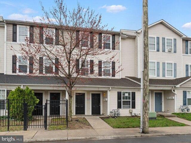 house Trenton NJ DLS102279549