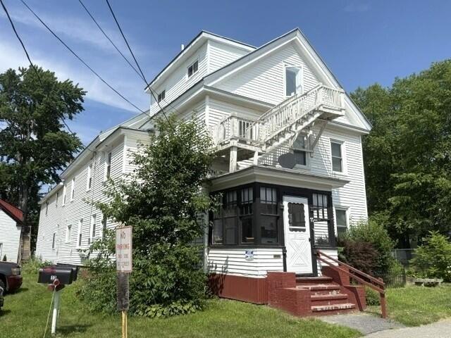 house Waterville ME DS104442113