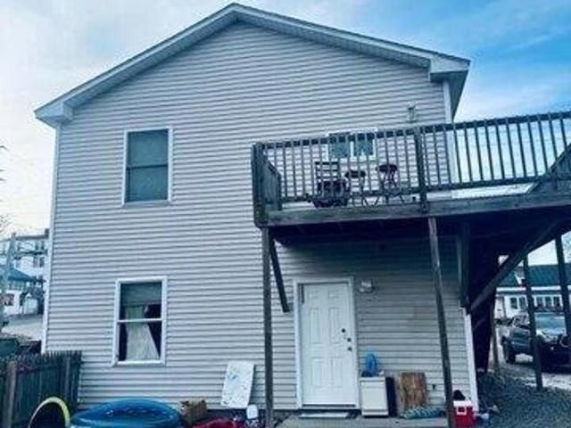 house Waterville ME DS102592117