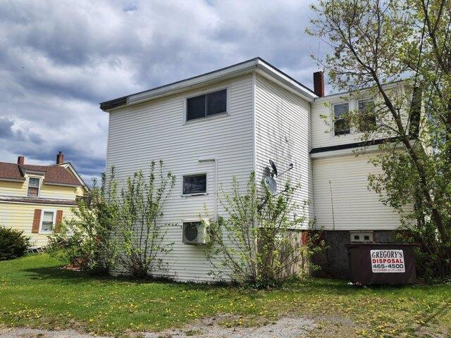 house Waterville ME ES104850643