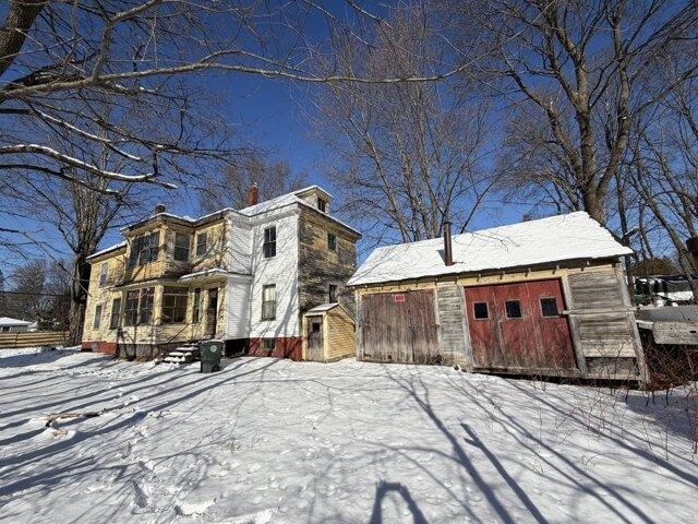 house Westbrook ME DS102478522