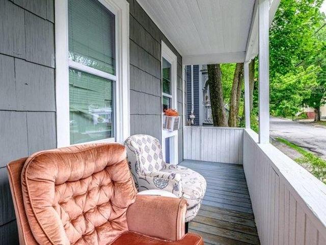 house Westbrook ME ES104540477