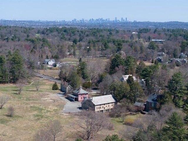 house Weston MA DLS102373240