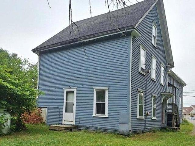 house Winterport ME ES104512687