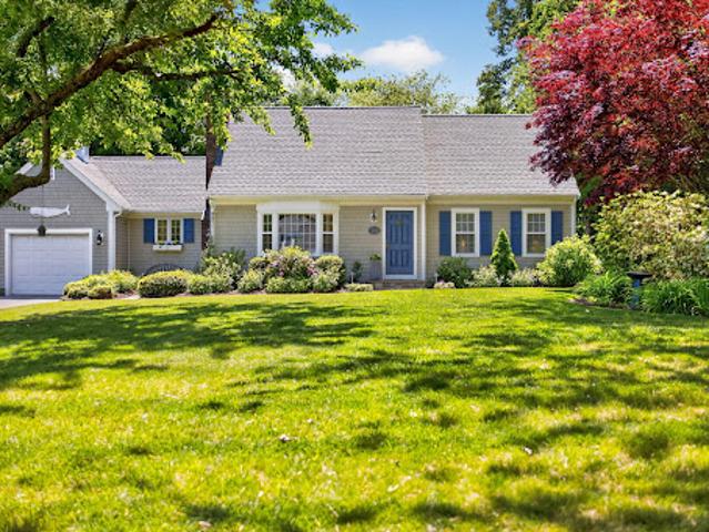 House with garden