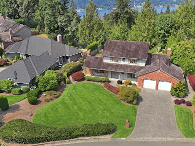 House with garden