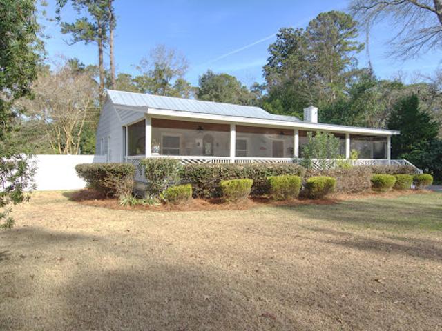 House with garden