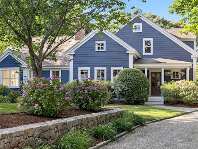 House with garden