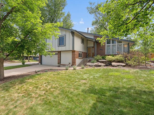 House with garden