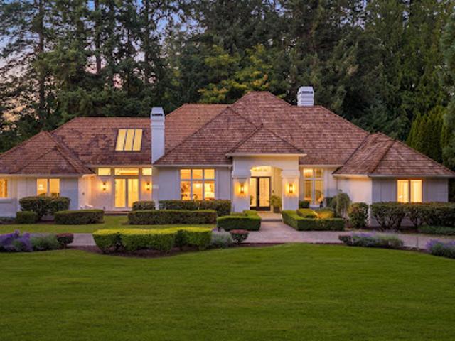 House with garden