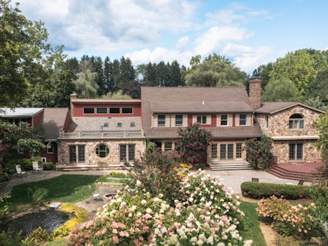 House with garden