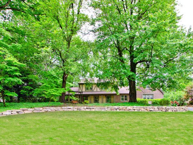 House with garden
