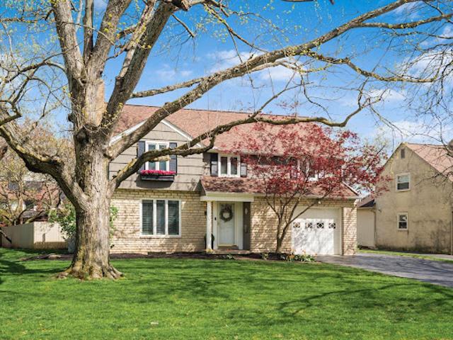 House with garden