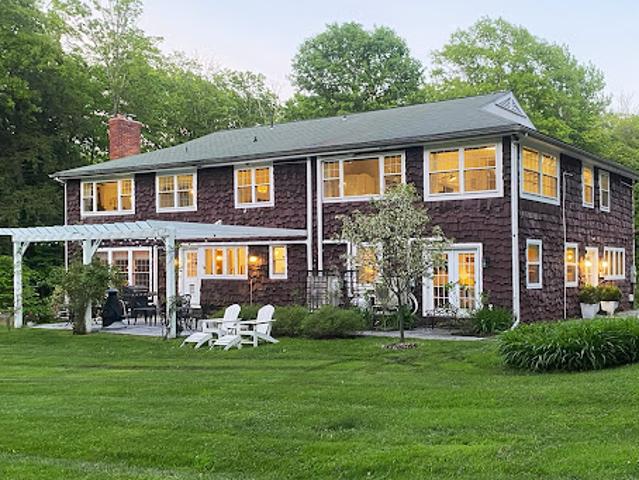 House with garden