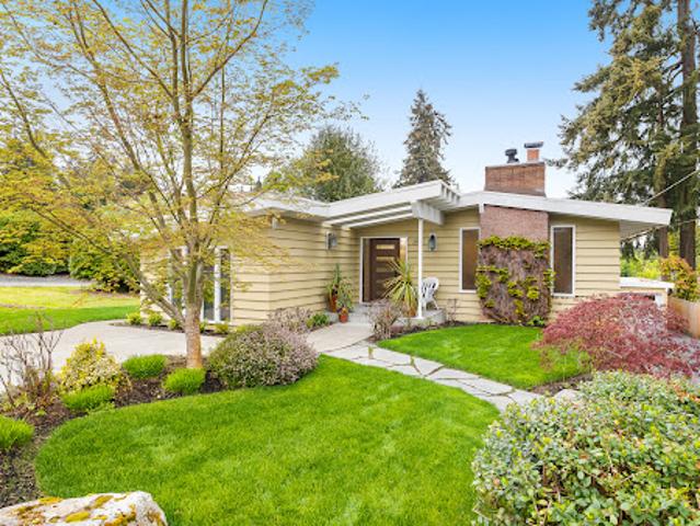 House with garden