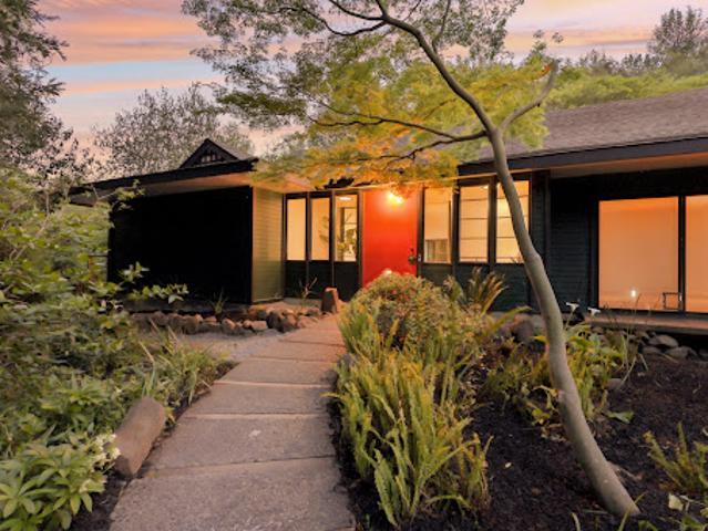 House with garden