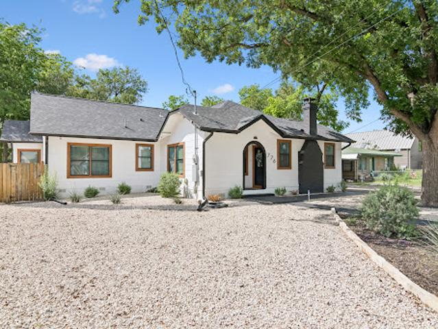 House with garden