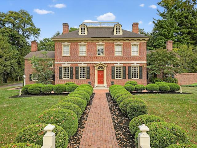 House with garden