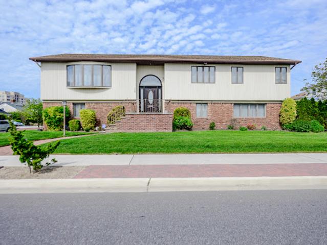 House with garden