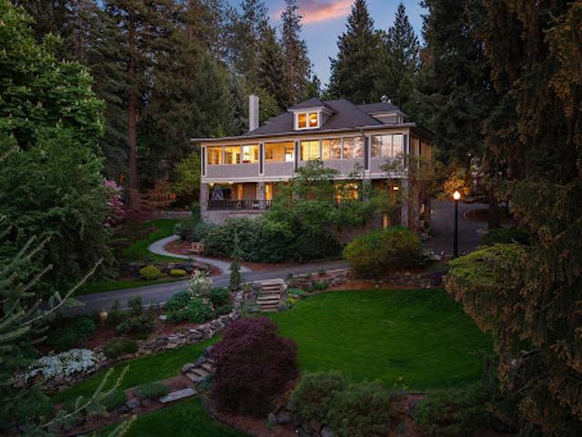 House with garden