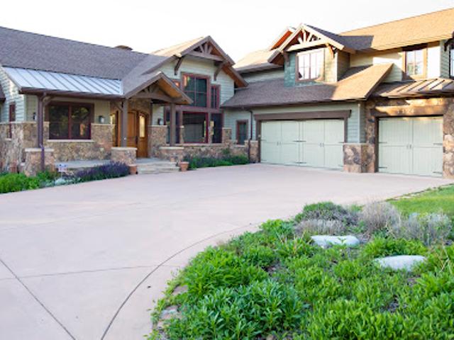 House with garden