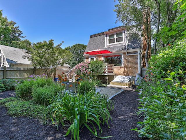 House with garden