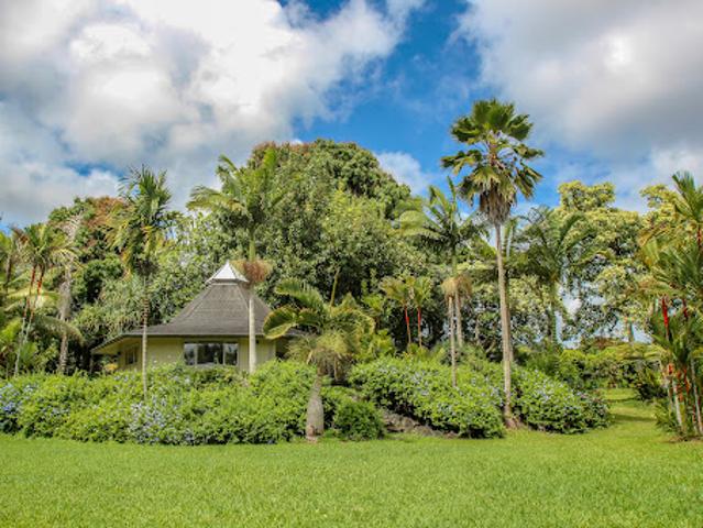 House with garden