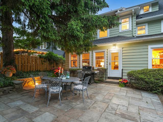 House with garden