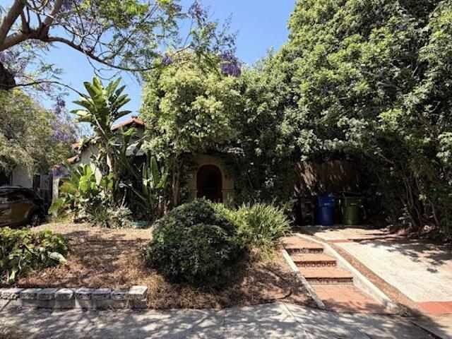 House with garden