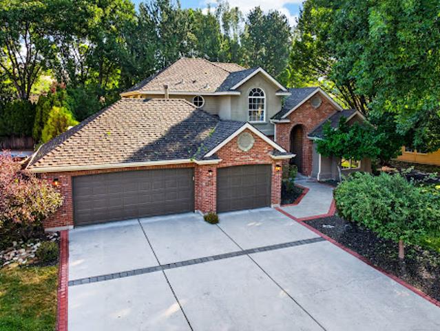 House with garden