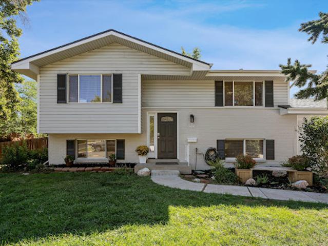 House with garden
