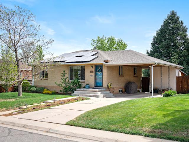 House with garden