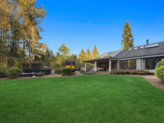 House with garden
