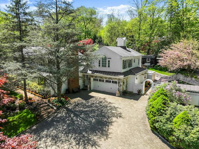 House with garden