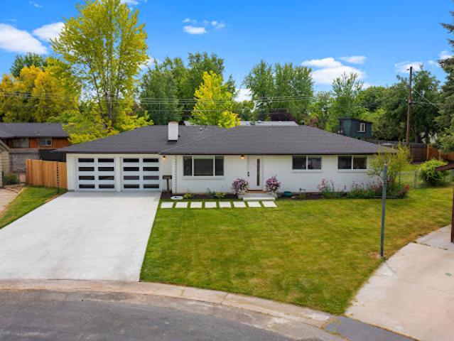House with garden