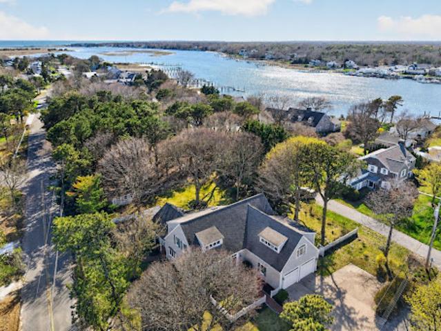 House with garden