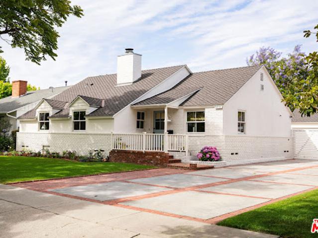 House with garden